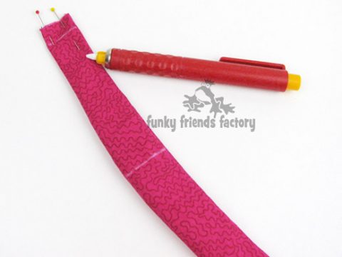 See me sew a flamingo | Funky Friends Factory