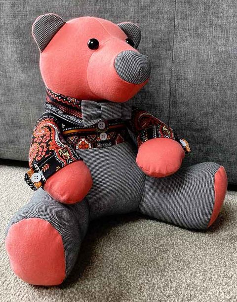Sew a memory bear from clothes, with BUTTONS the BEST DRESSED Teddy ...